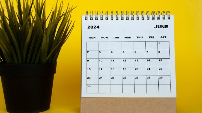 Kích thước các loại lịch phổ biến hiện nay